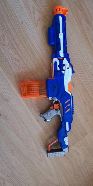 Nerf Submachine Gun